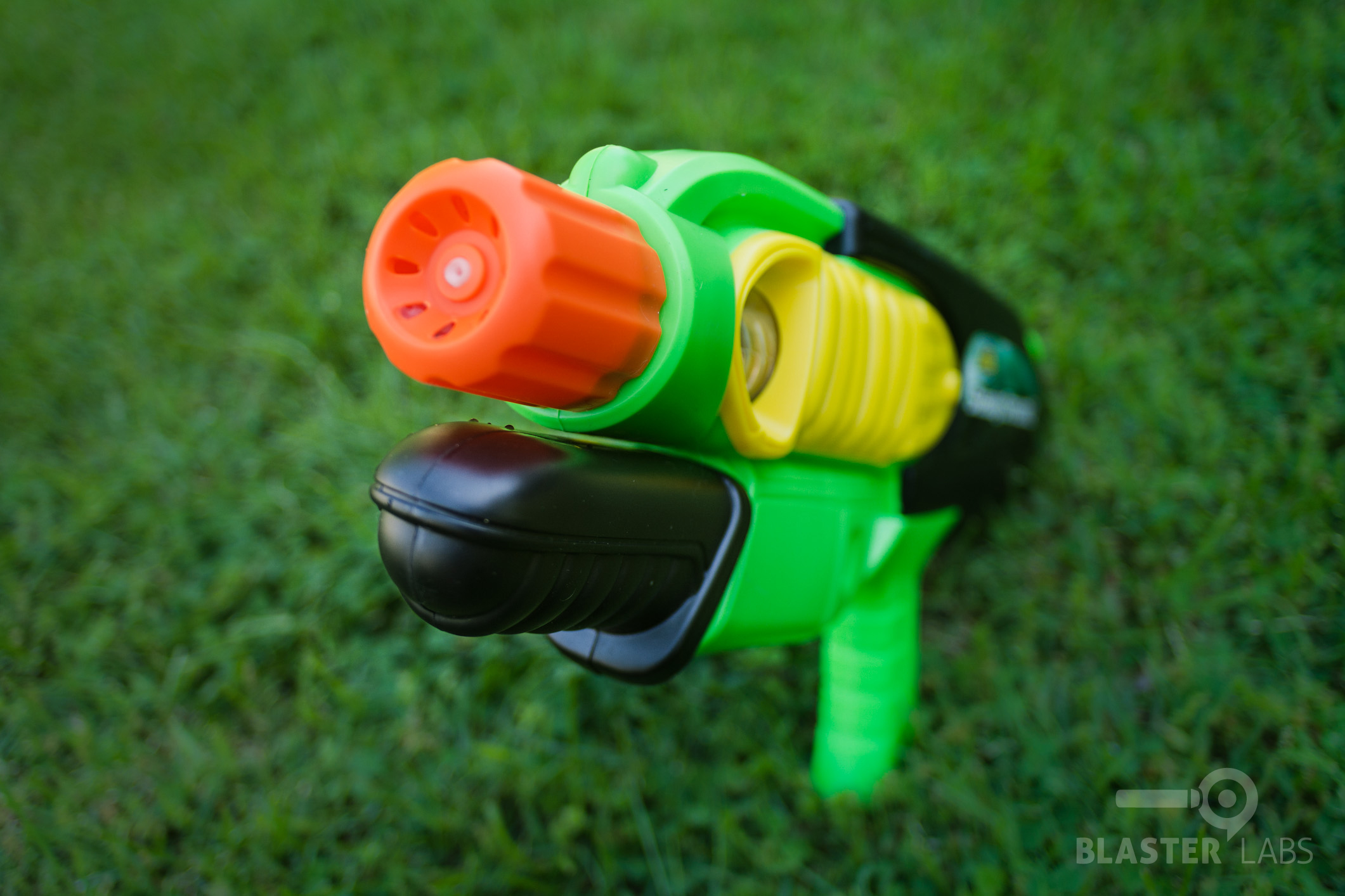 Review: Buzz Bee Water Warriors Steady Stream 2 | Blaster Hub