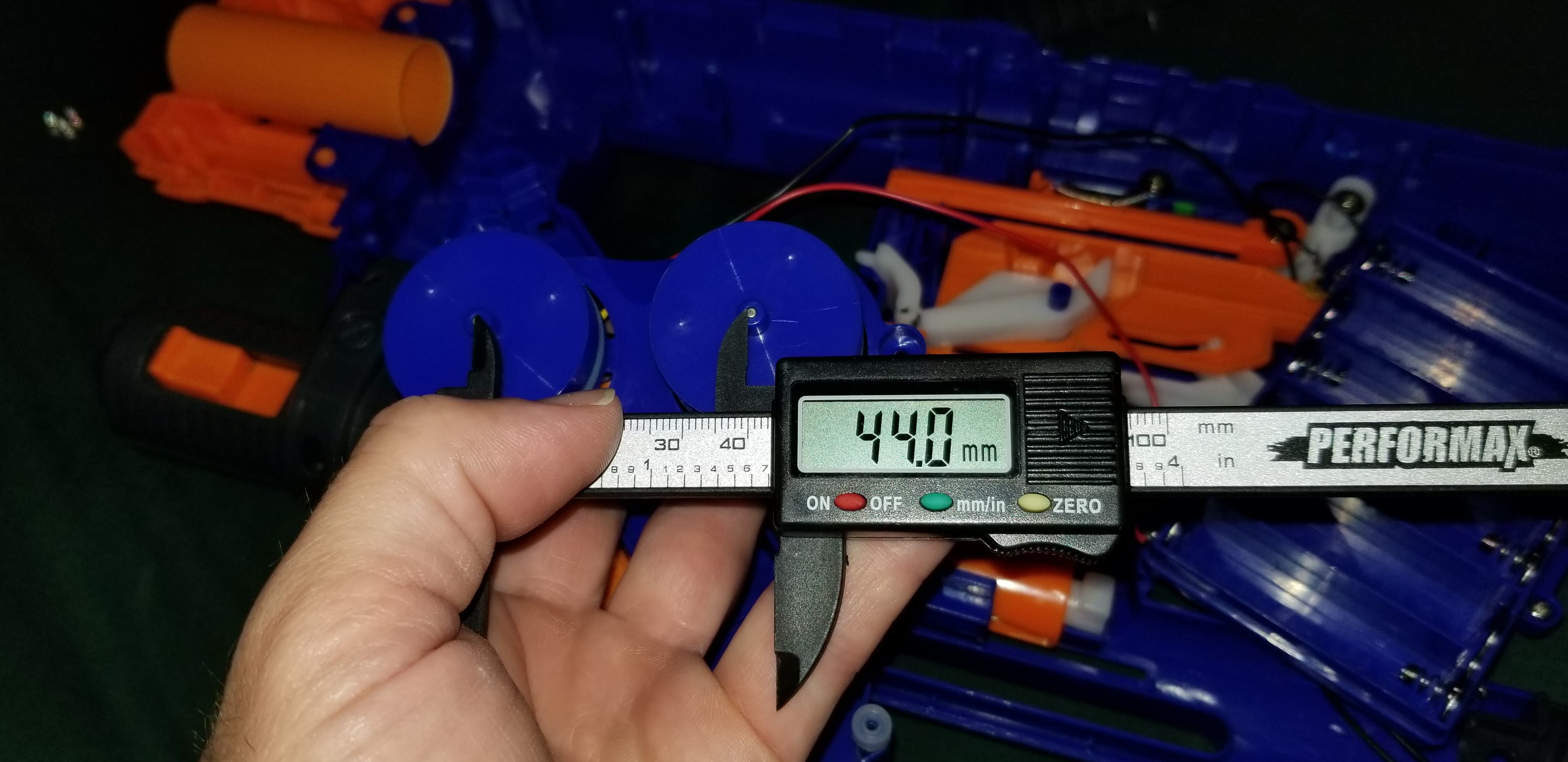 Adventure Force Savage Spin Review | Blaster Hub